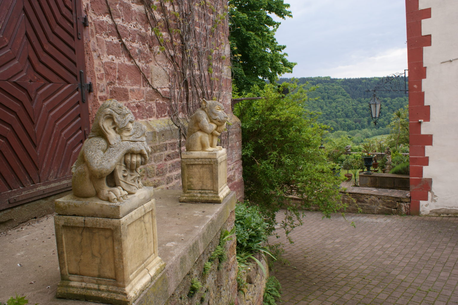 Burg Gamburg – Kulturerbe von europäischem Rang hoch über dem Taubertal ...